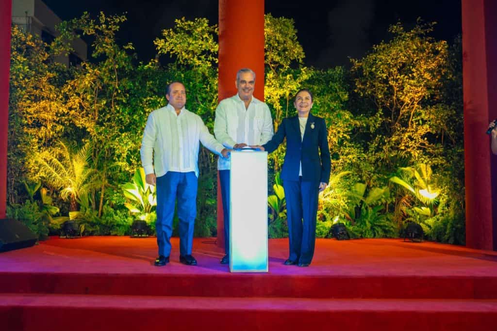 Carolina Mejía Apuesta a Entretenimiento Frente al Mar e Inaugura Paseo ...